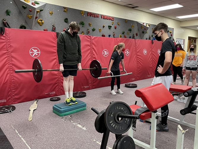 Northeast Michigan school districts sticking with 6 feet of social ...